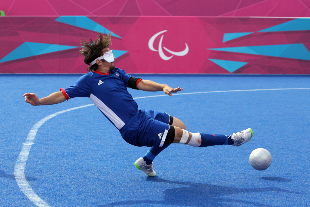 Le cécifoot français tout près des étoiles - Comité Paralympique et ...