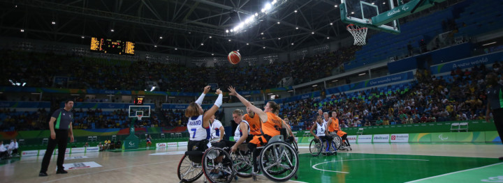 Basket fauteuil • Comité Paralympique et Sportif Français